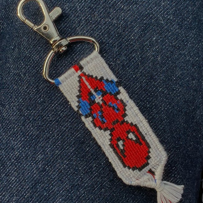 Alpha Pattern Braceletbook
