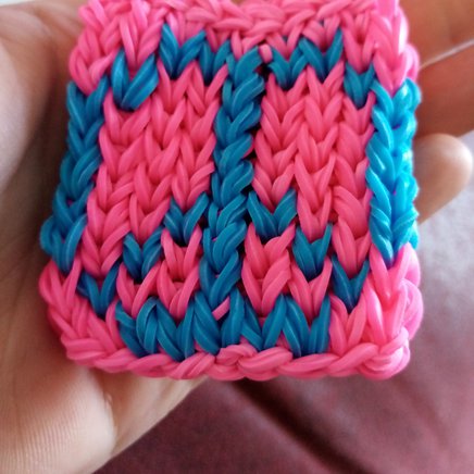 Alpha pattern #233 | BraceletBook