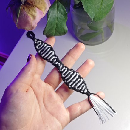 Alpha pattern #112300 | BraceletBook