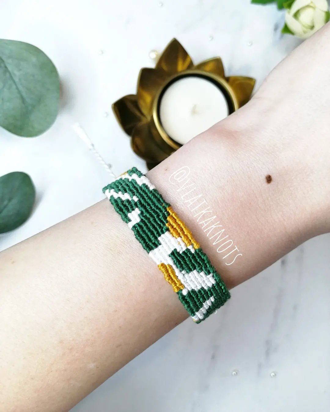 Alpha pattern #26397 | BraceletBook