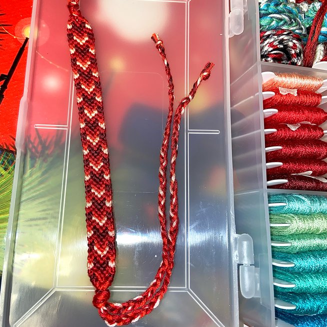 Photos of #2359 page 2 | BraceletBook