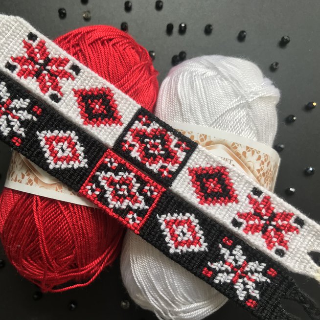 Alpha pattern #127645 | BraceletBook