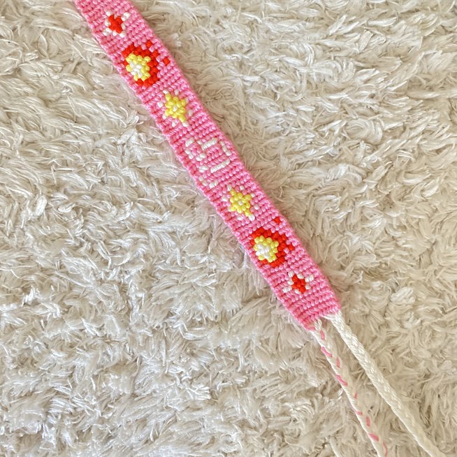 Alpha pattern #39072 | BraceletBook