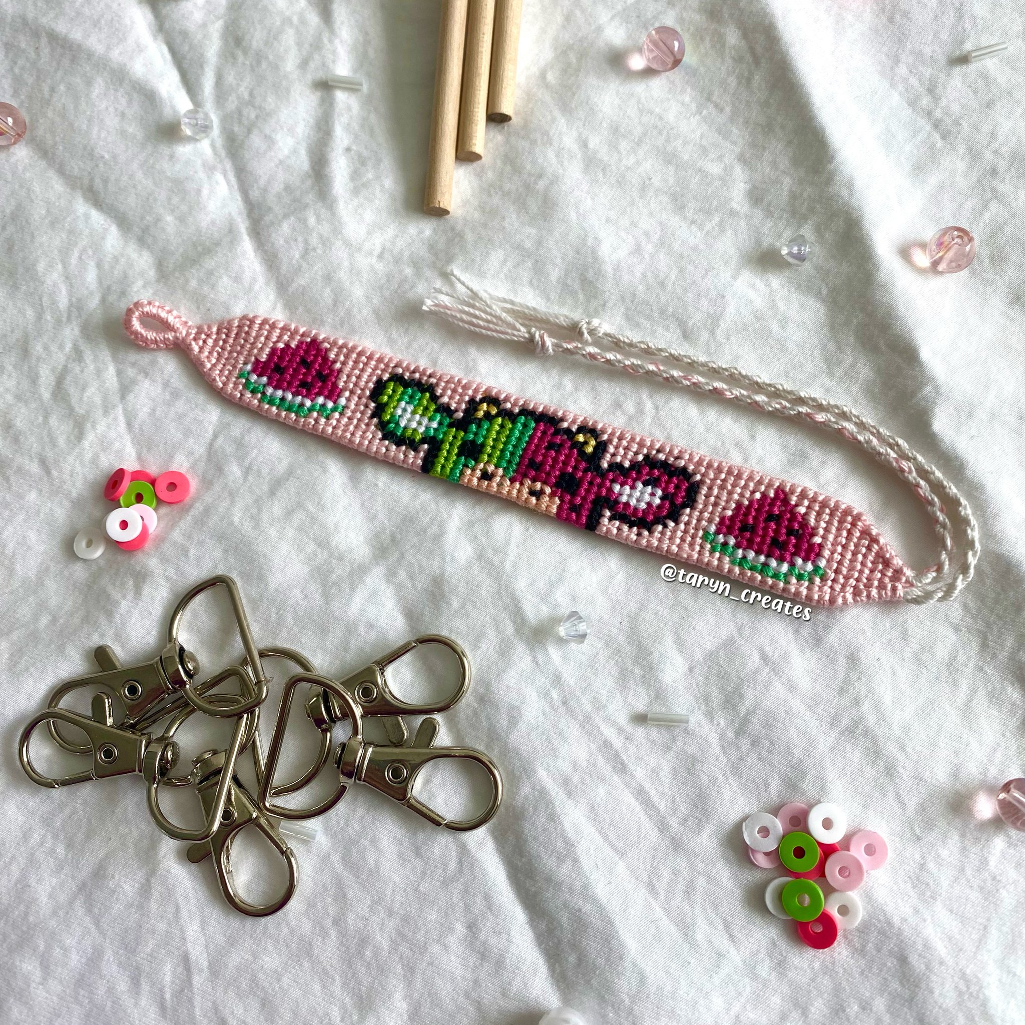 Alpha pattern #128612 | BraceletBook