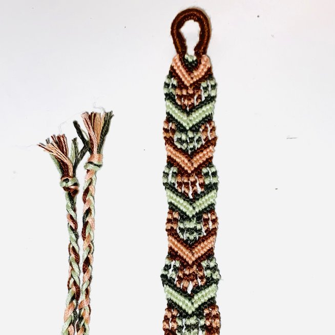 Normal pattern #33601 variation #37829 | BraceletBook