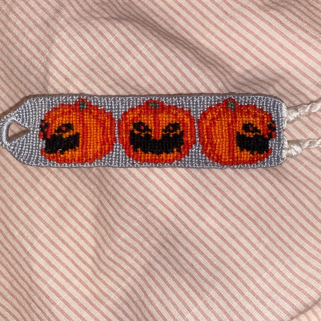 Alpha pattern #20224 | BraceletBook