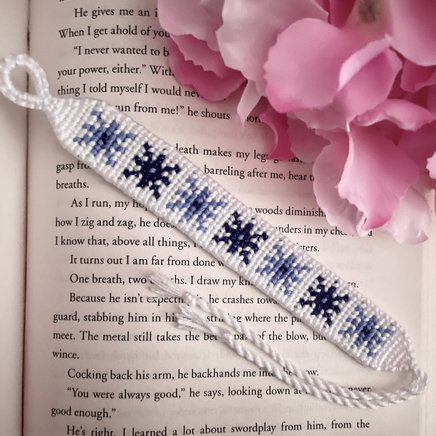 Alpha pattern #67033 | BraceletBook