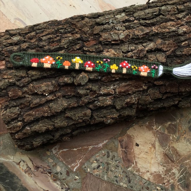 Alpha pattern #60923 variation #125060 | BraceletBook