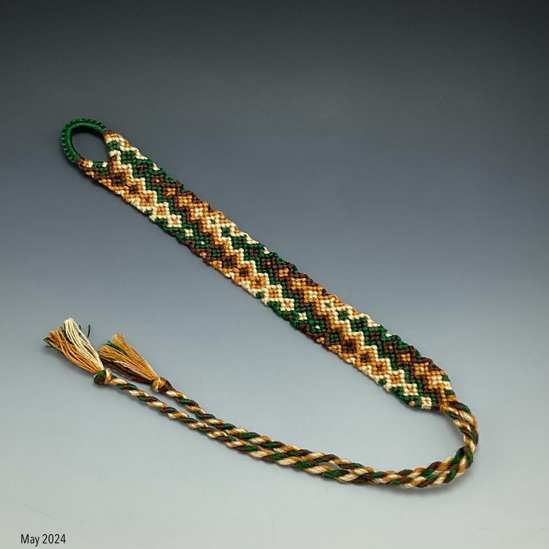 Normal pattern #24719 | BraceletBook