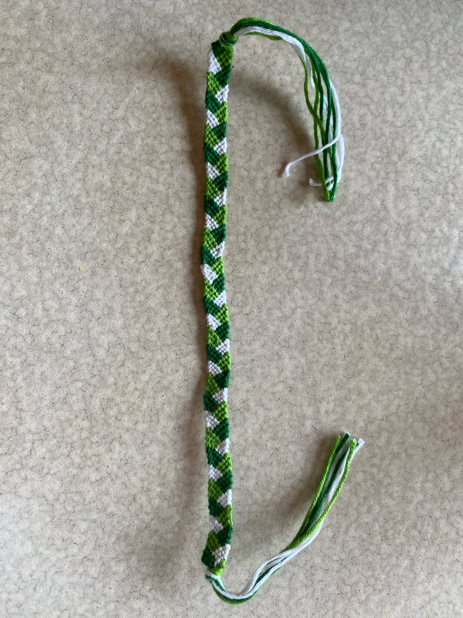 Normal pattern #117 | BraceletBook