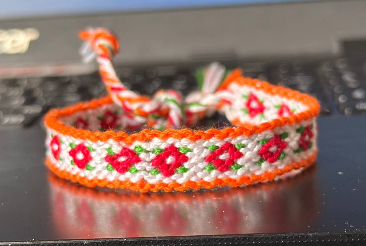 Photos of #6368 | BraceletBook