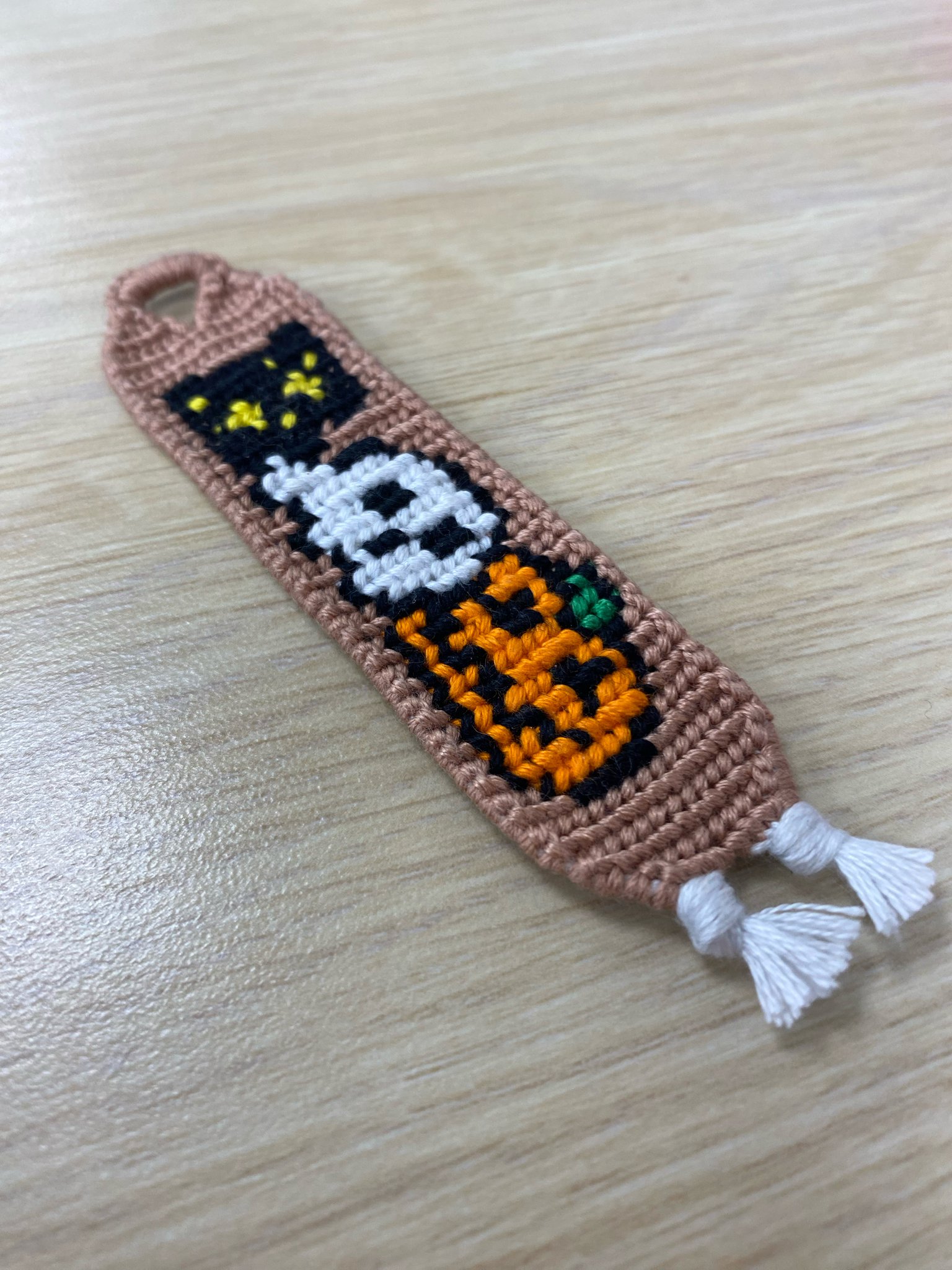 Alpha pattern #135440 | BraceletBook