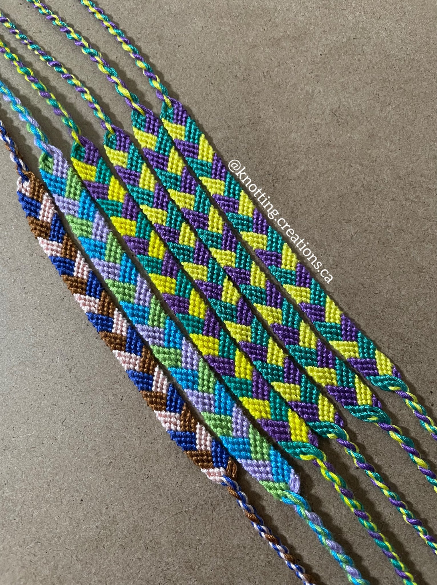 Normal pattern #117 | BraceletBook