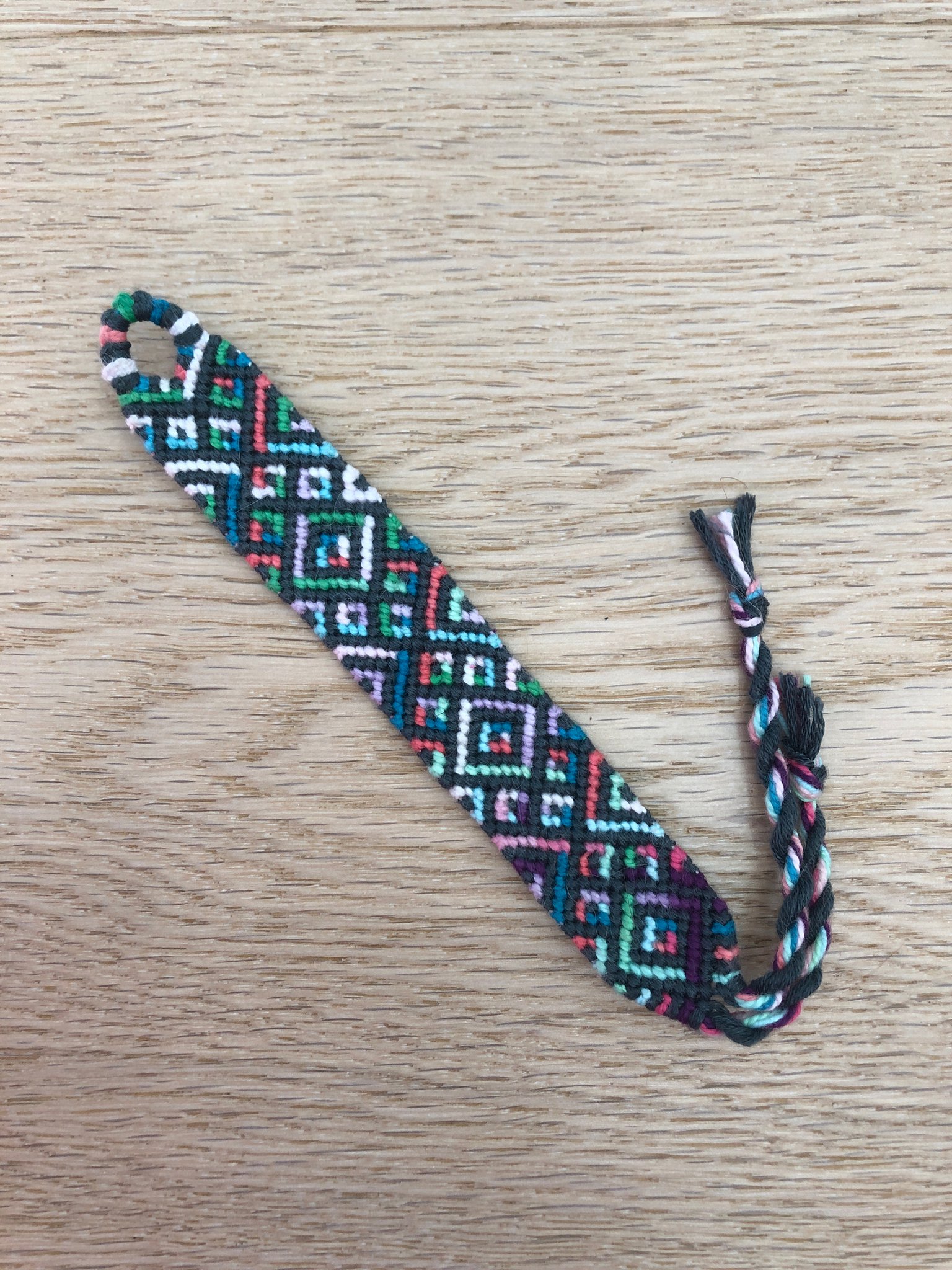Normal pattern #28913 | BraceletBook