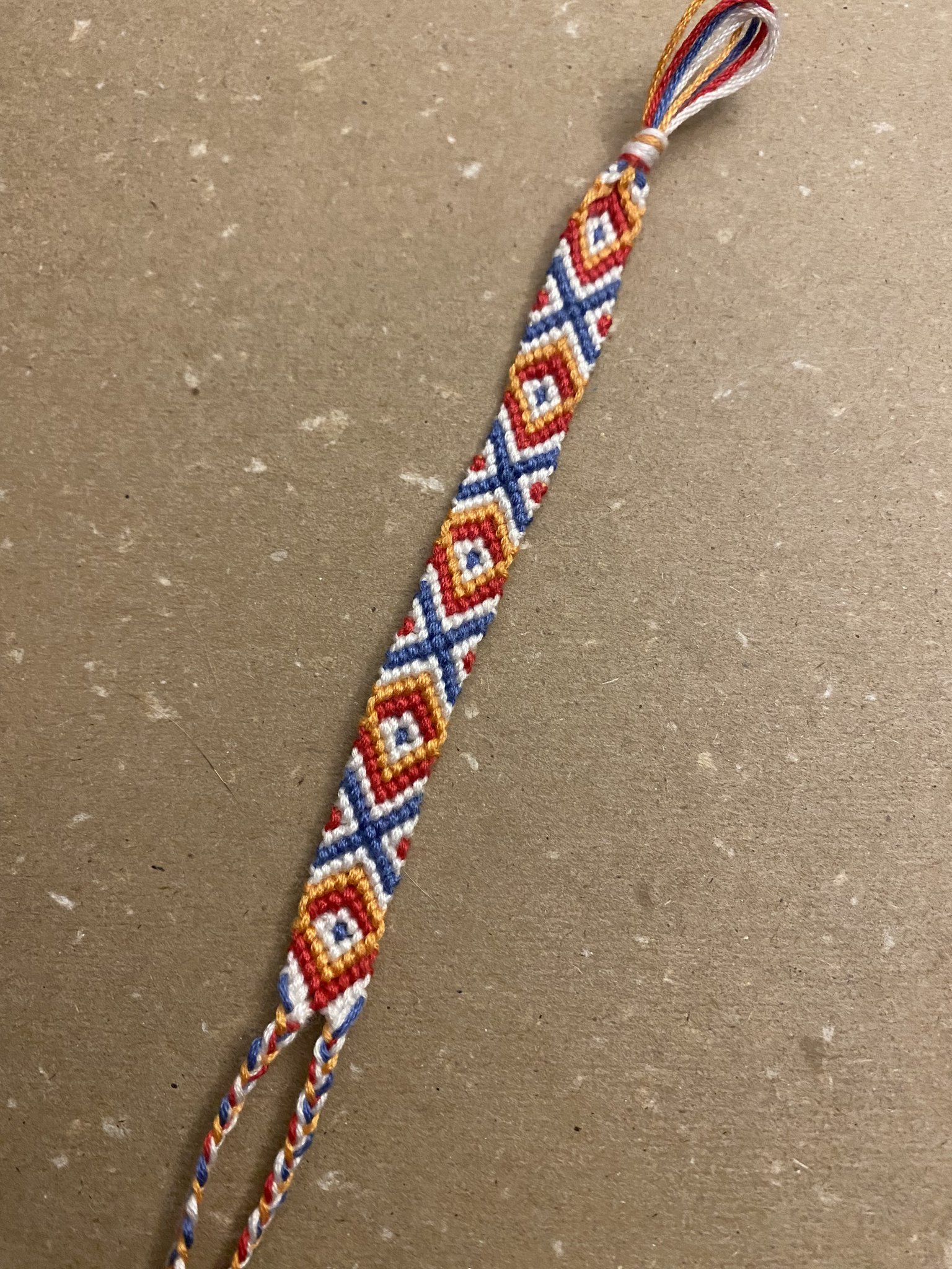 Normal pattern #151834 | BraceletBook