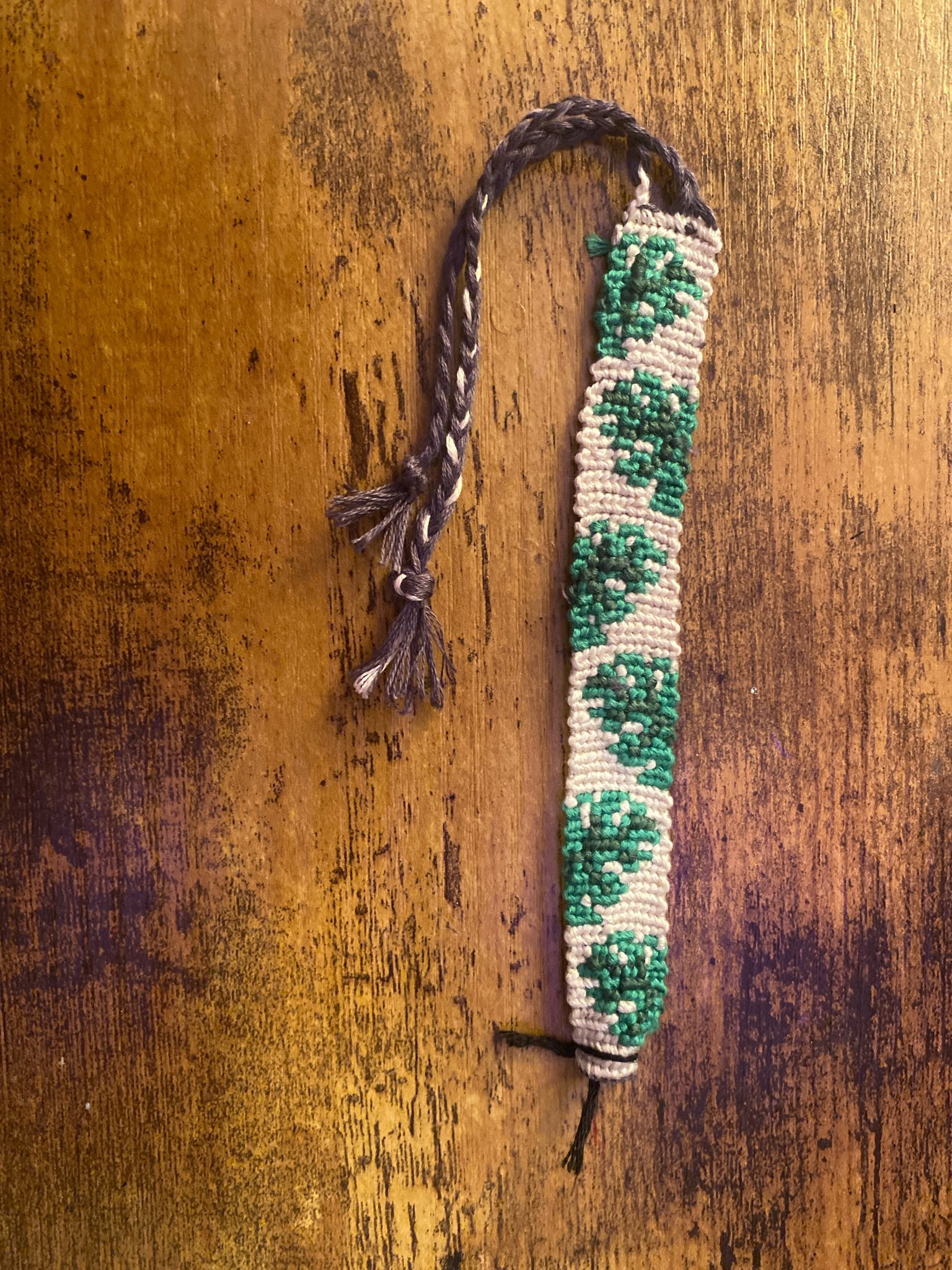 Alpha pattern #57405 | BraceletBook