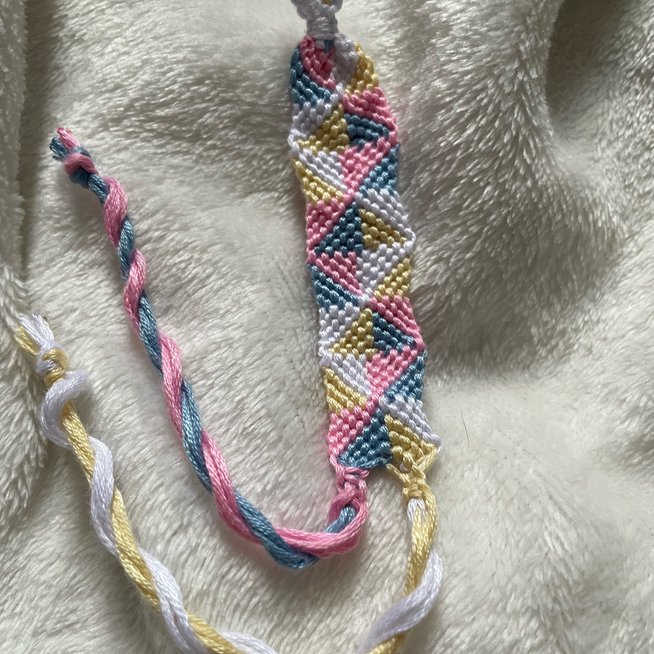 Photos page 4 | BraceletBook