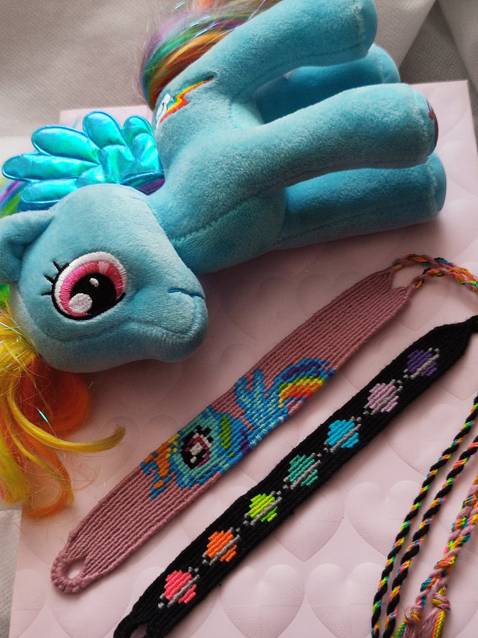 Photos page 29 | BraceletBook