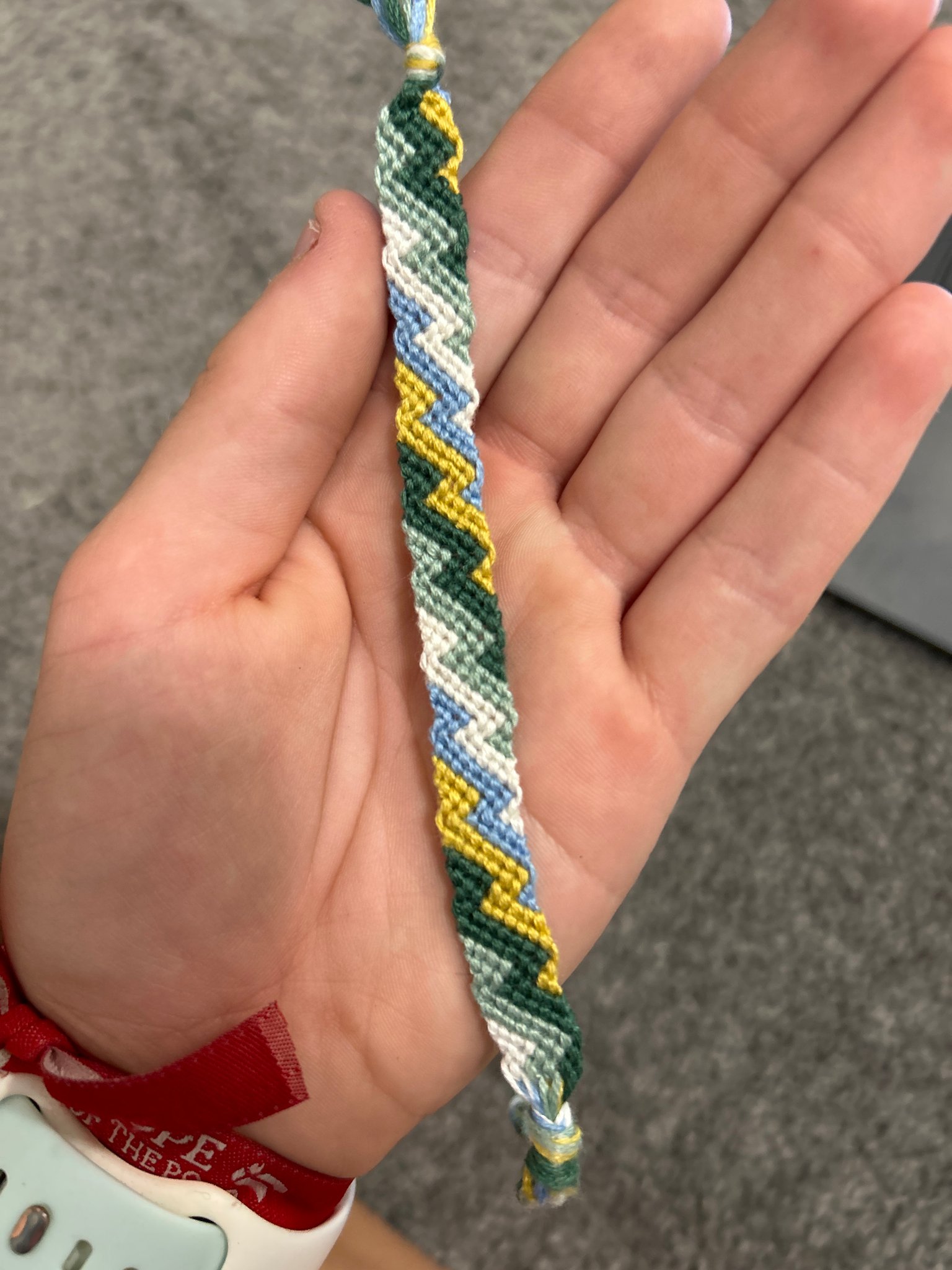 Normal pattern #25381 | BraceletBook