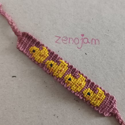 Alpha pattern #25504 variation #22318 | BraceletBook