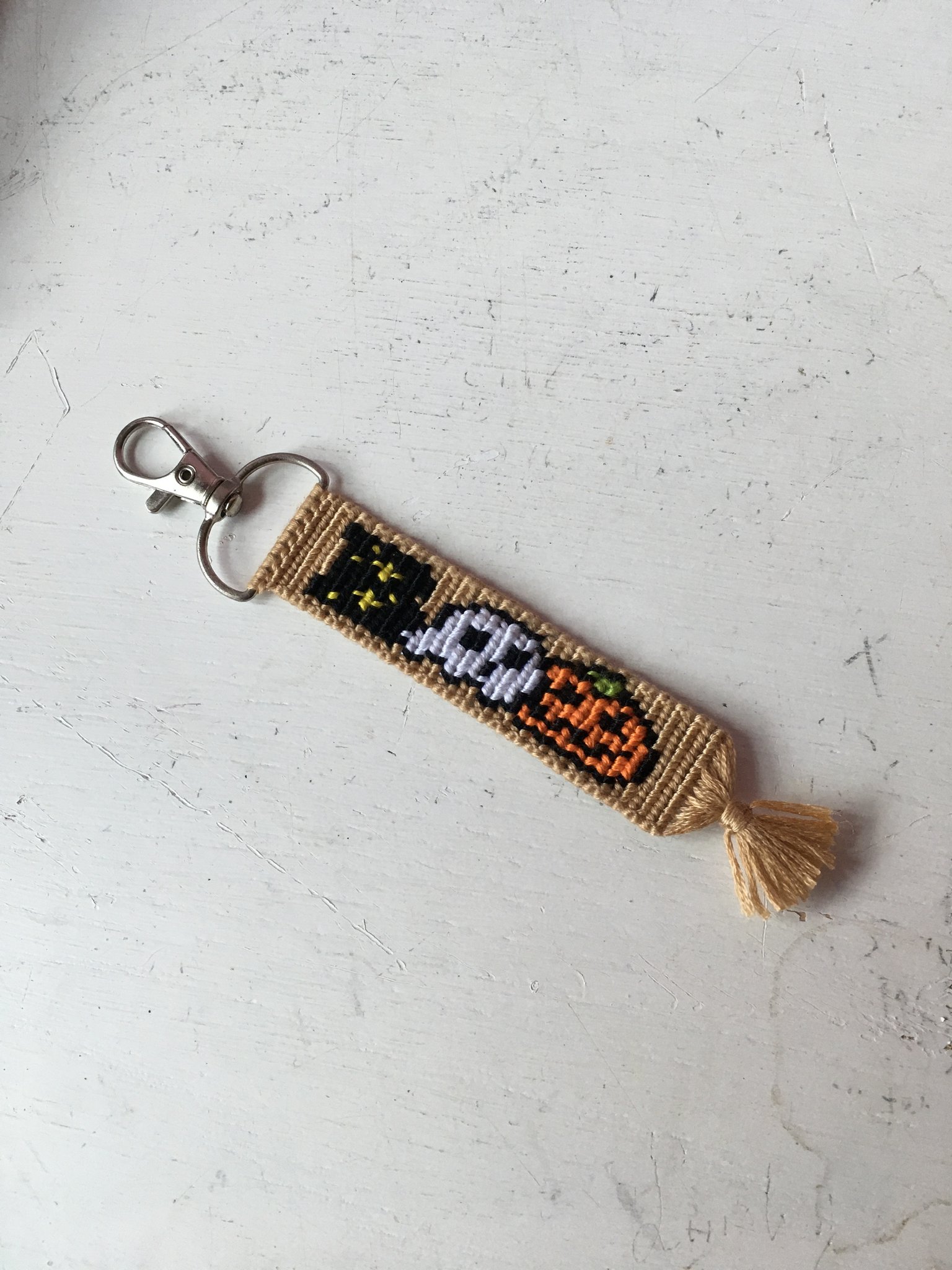 Alpha pattern #135440 | BraceletBook