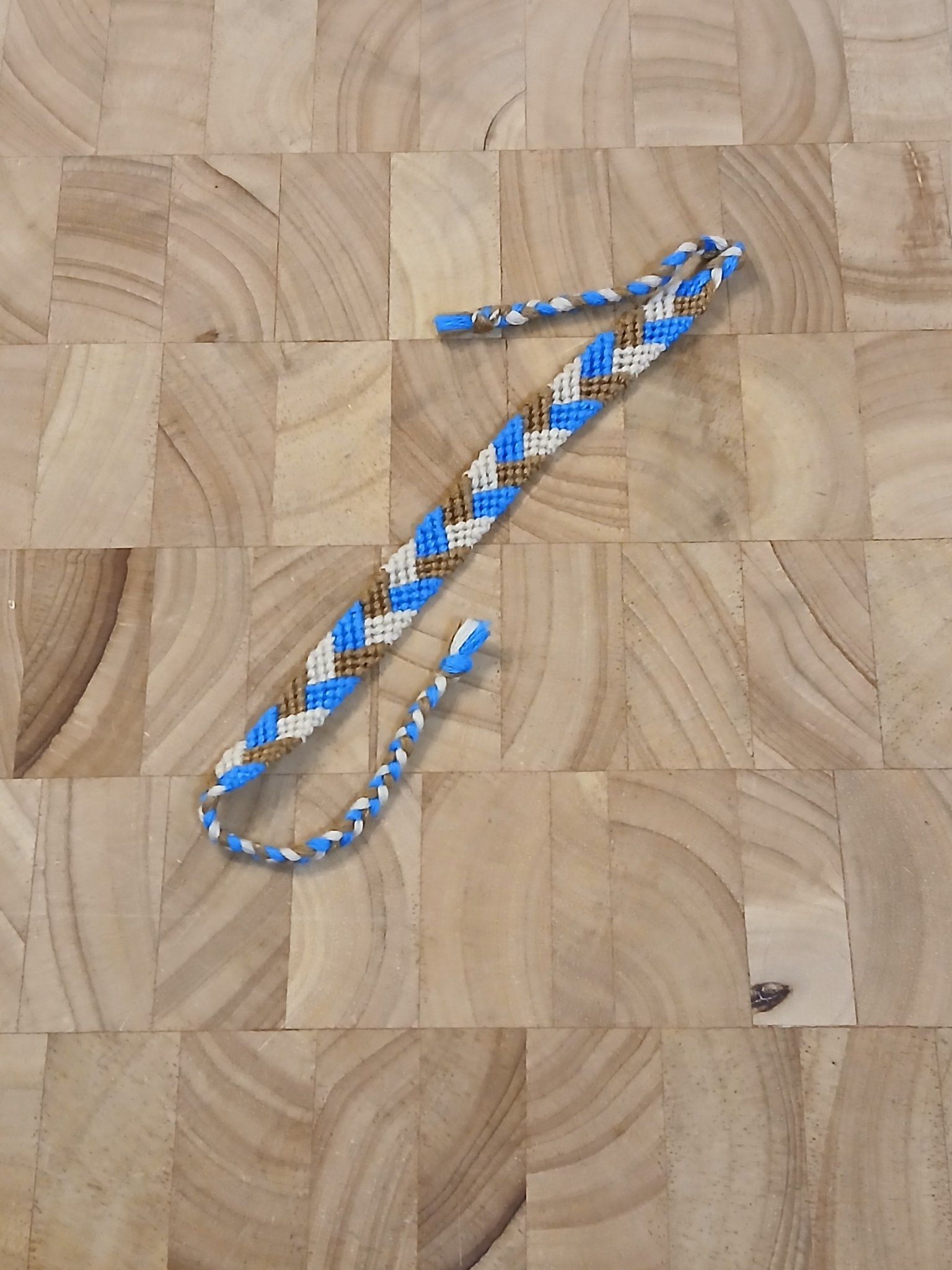 Normal pattern #117 | BraceletBook