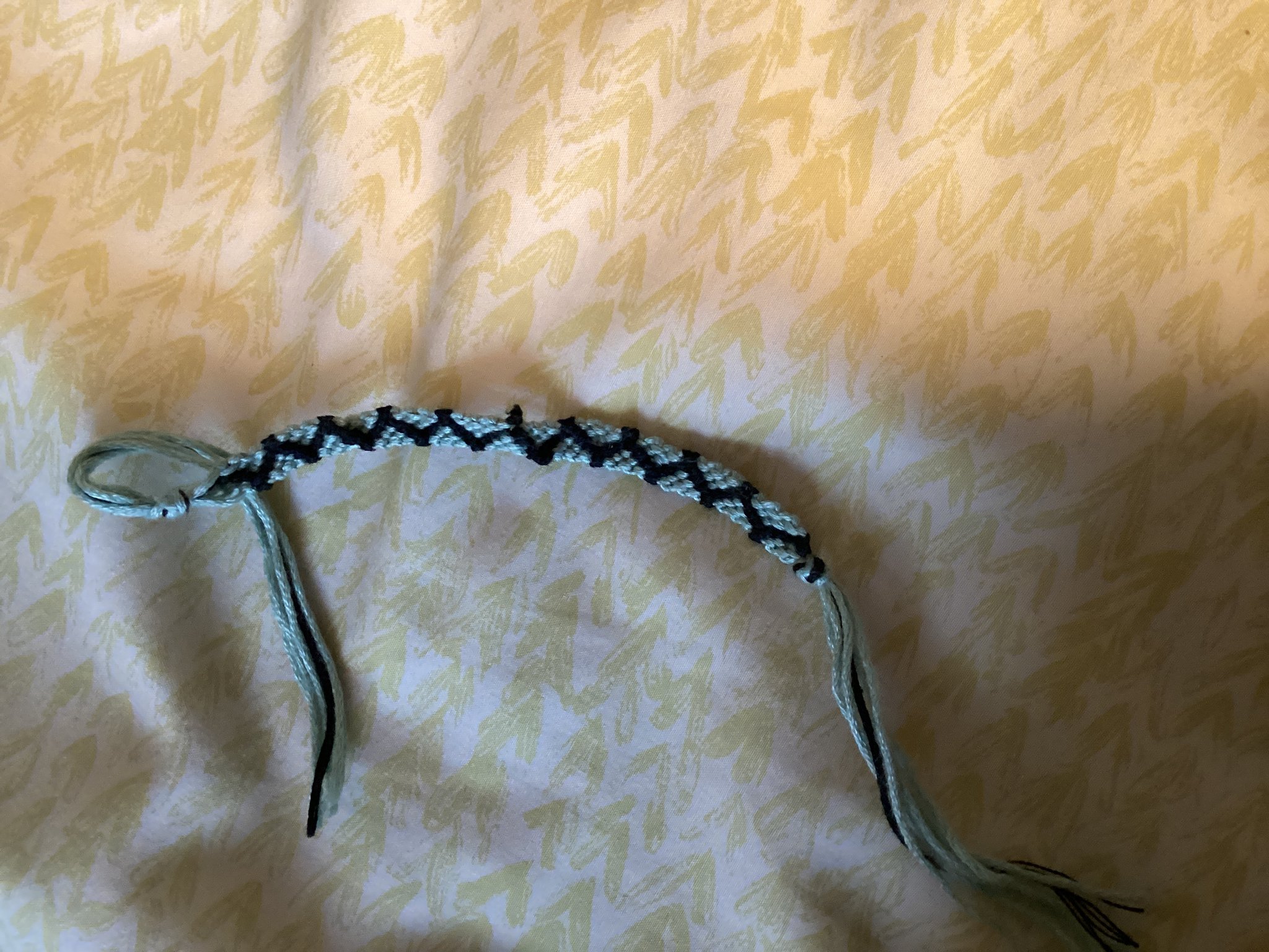 Normal pattern #7 | BraceletBook