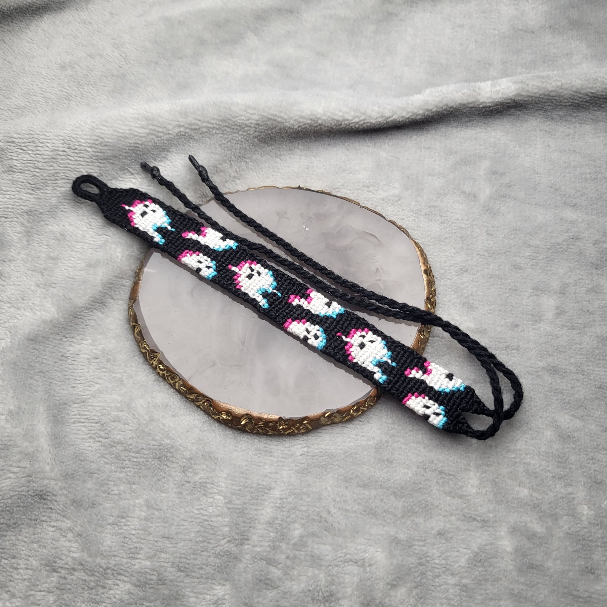 Alpha pattern #57747 | BraceletBook