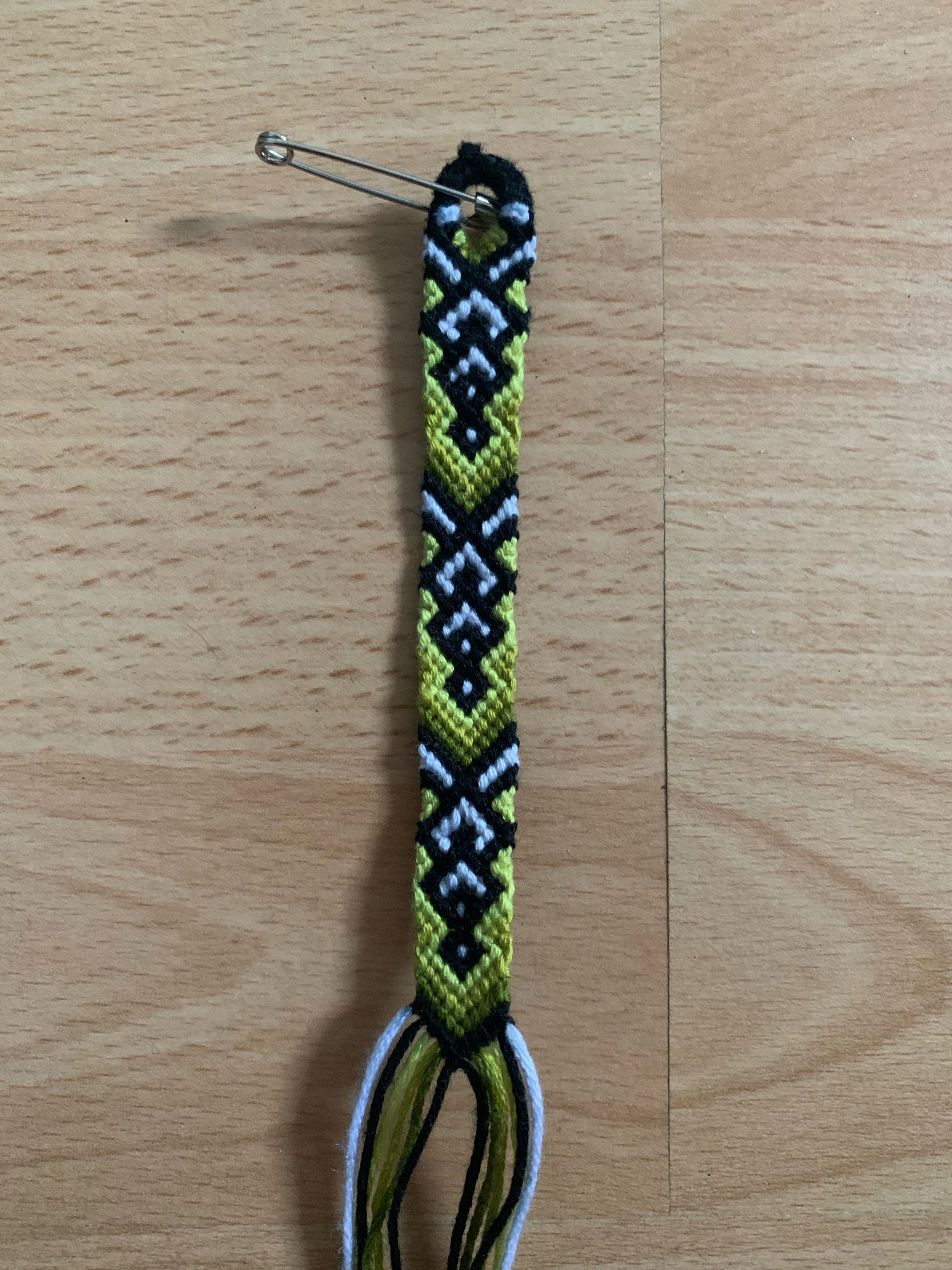 Normal pattern #70486 | BraceletBook