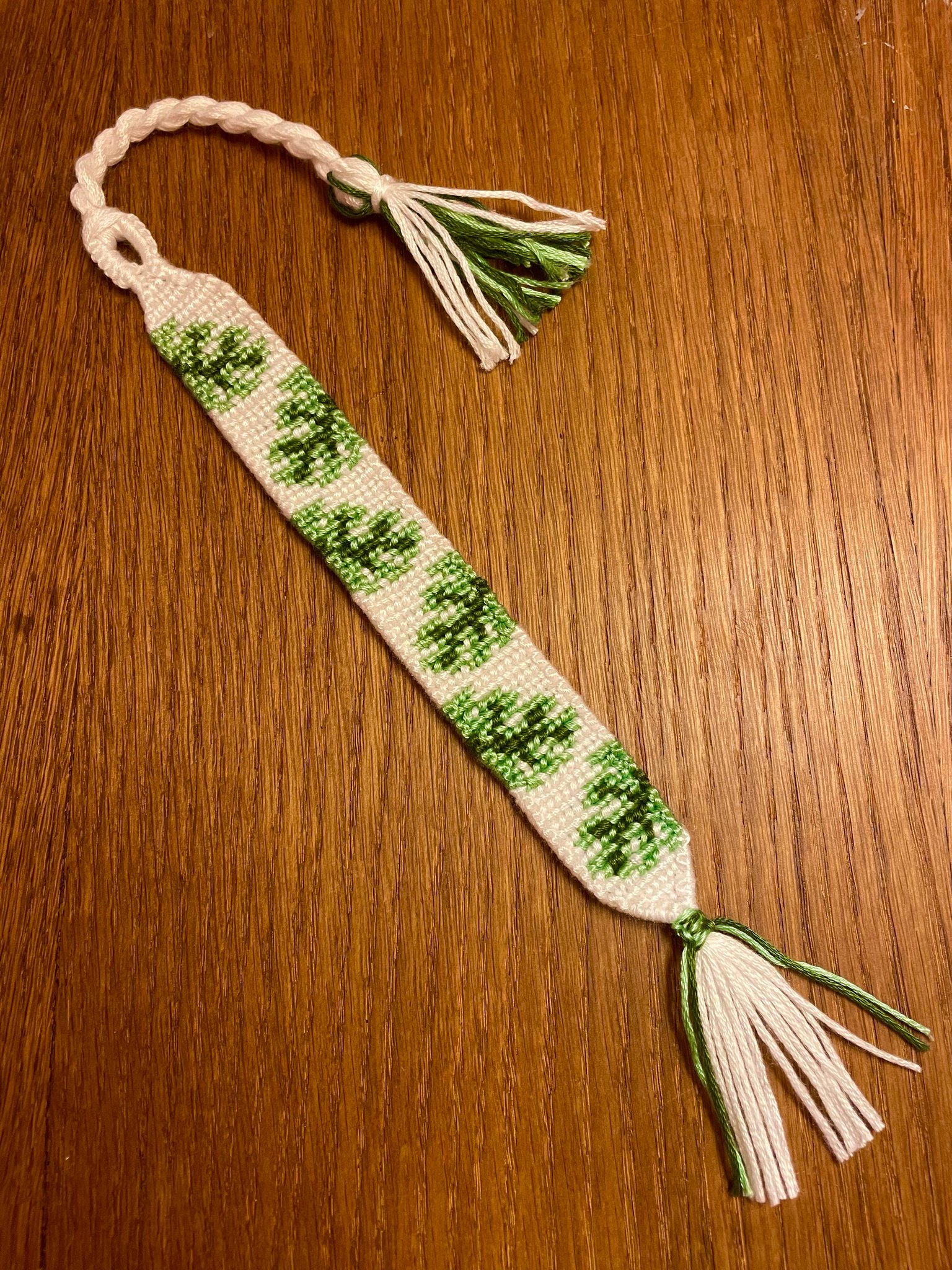 Alpha pattern #57405 variation #100242 | BraceletBook