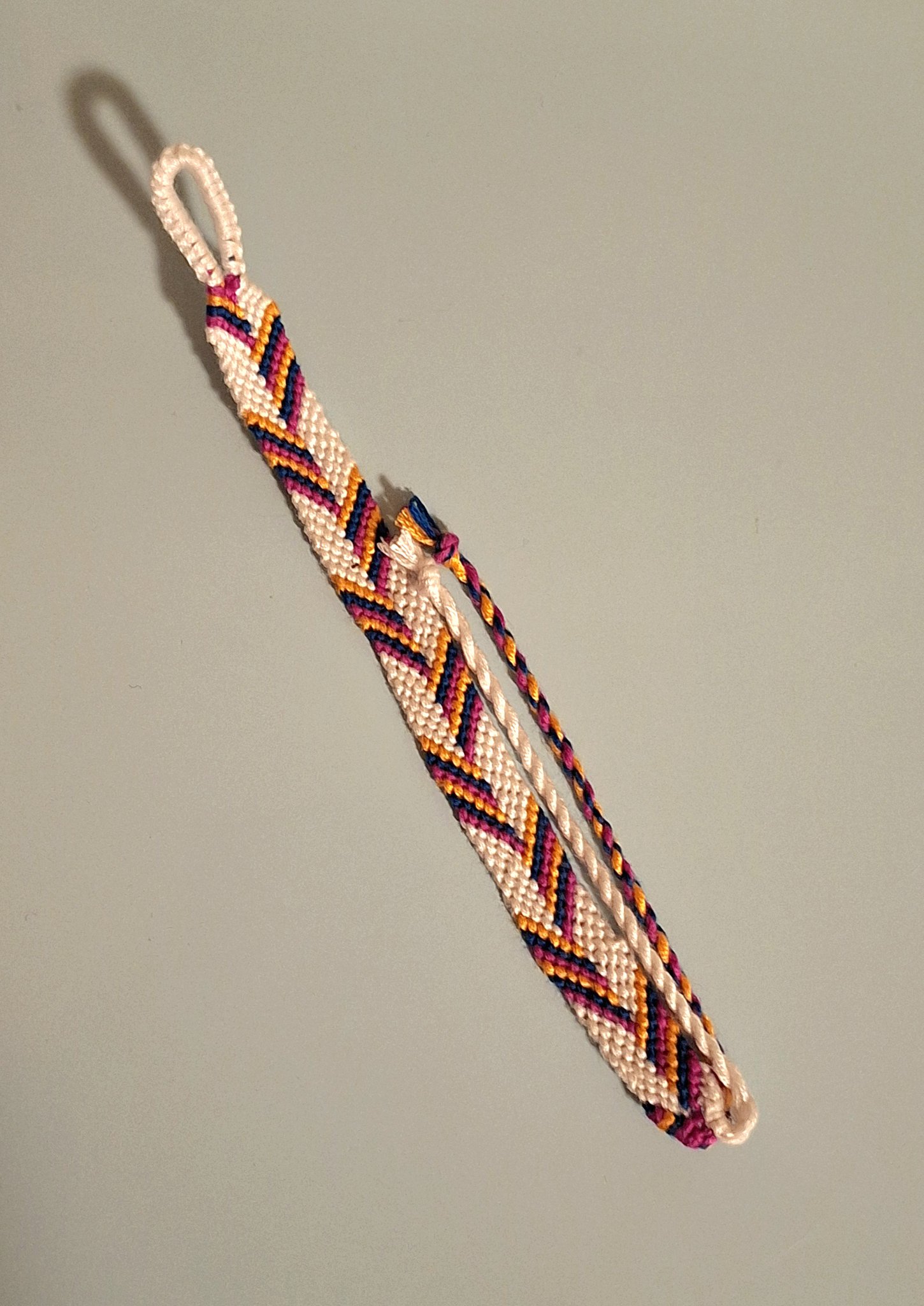 Normal pattern #2285 | BraceletBook