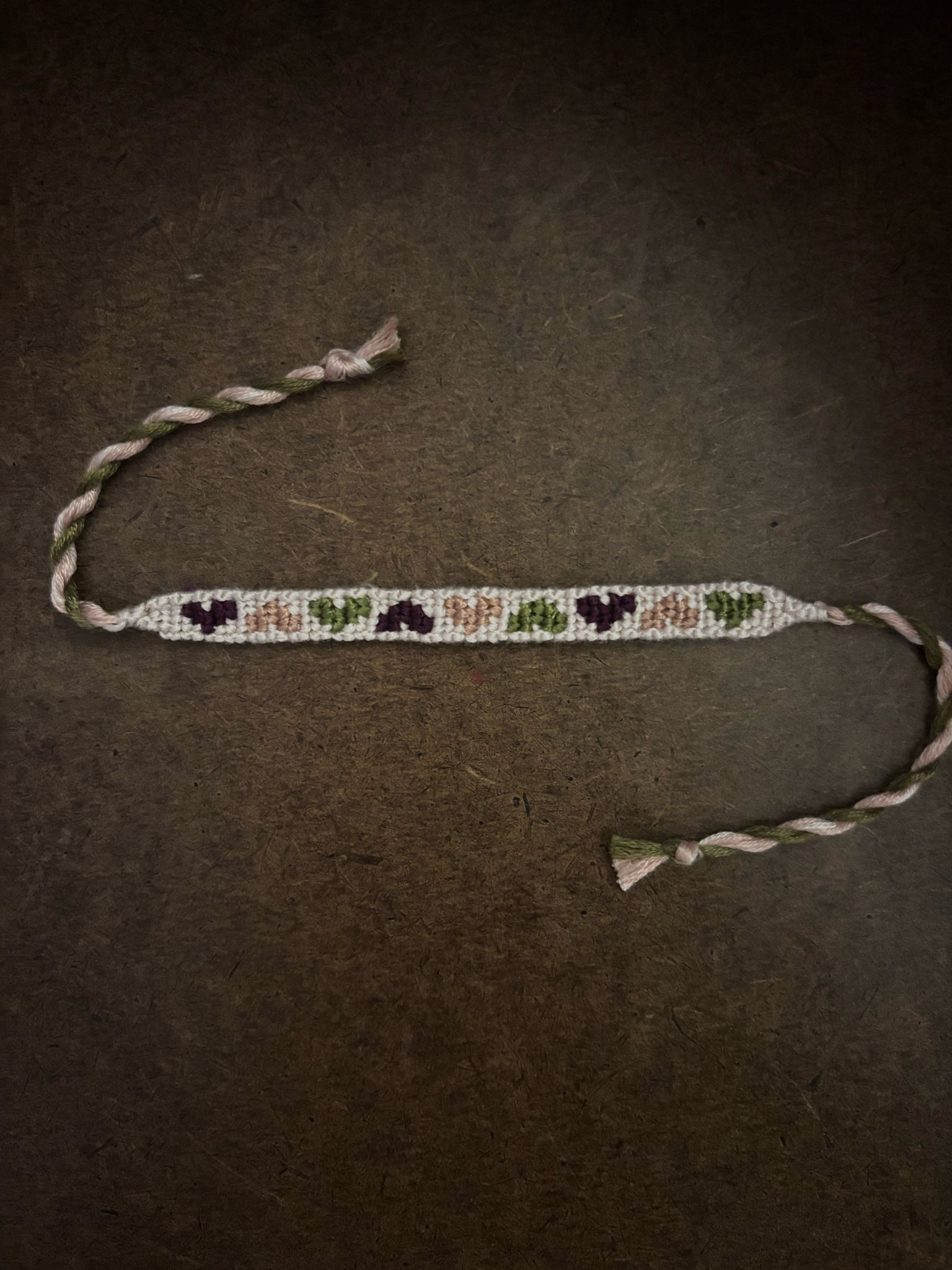 Alpha pattern #16942 | BraceletBook