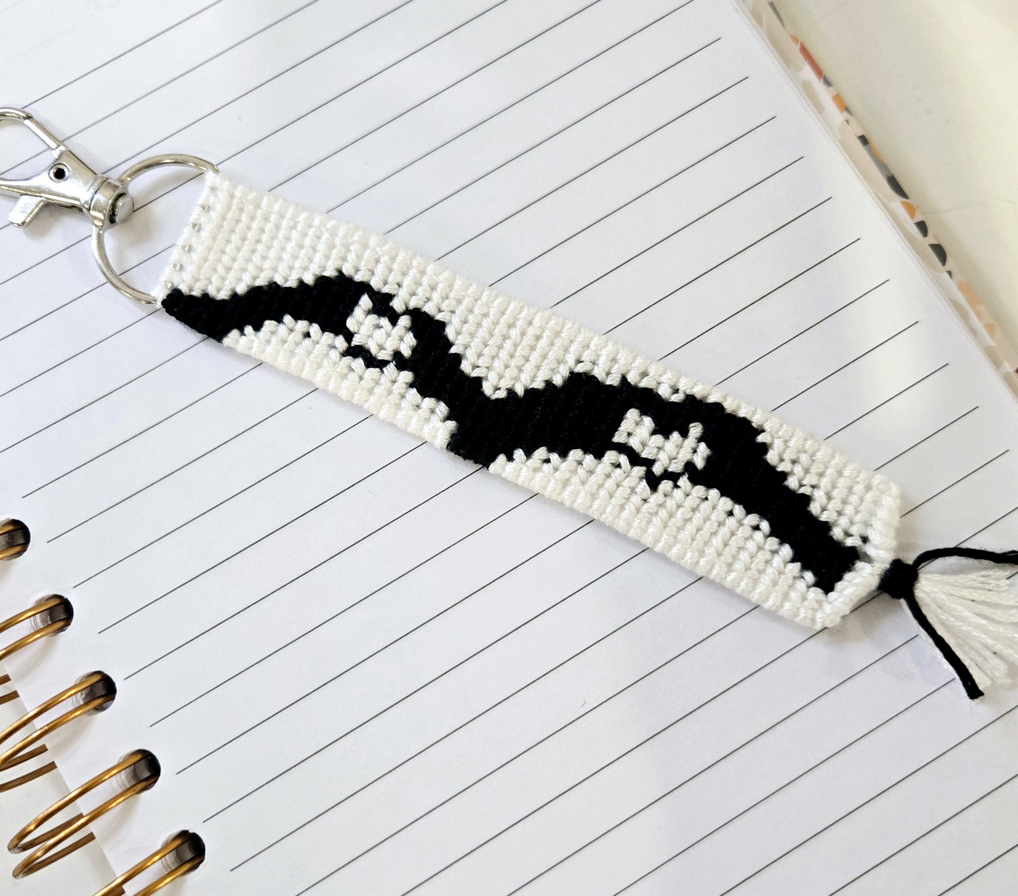 Alpha pattern #70099 | BraceletBook