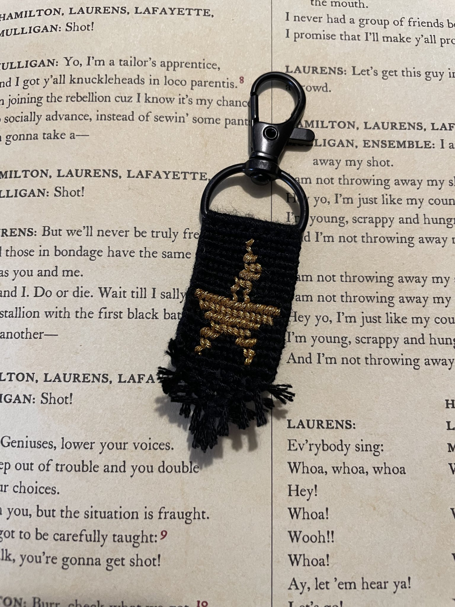 Alpha pattern #43975 | BraceletBook