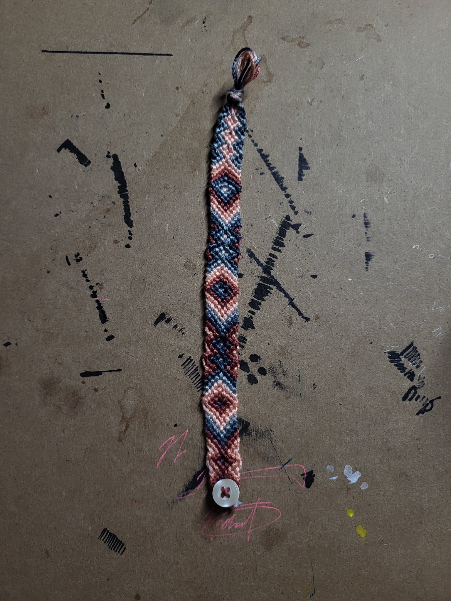 Normal pattern #119001 | BraceletBook