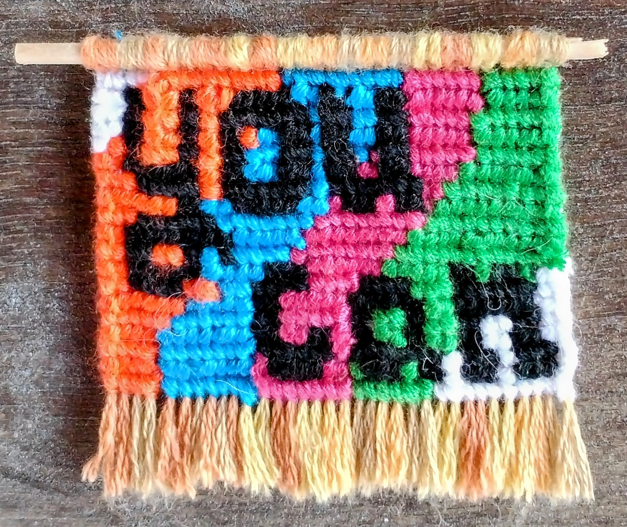 Alpha pattern #79896 | BraceletBook