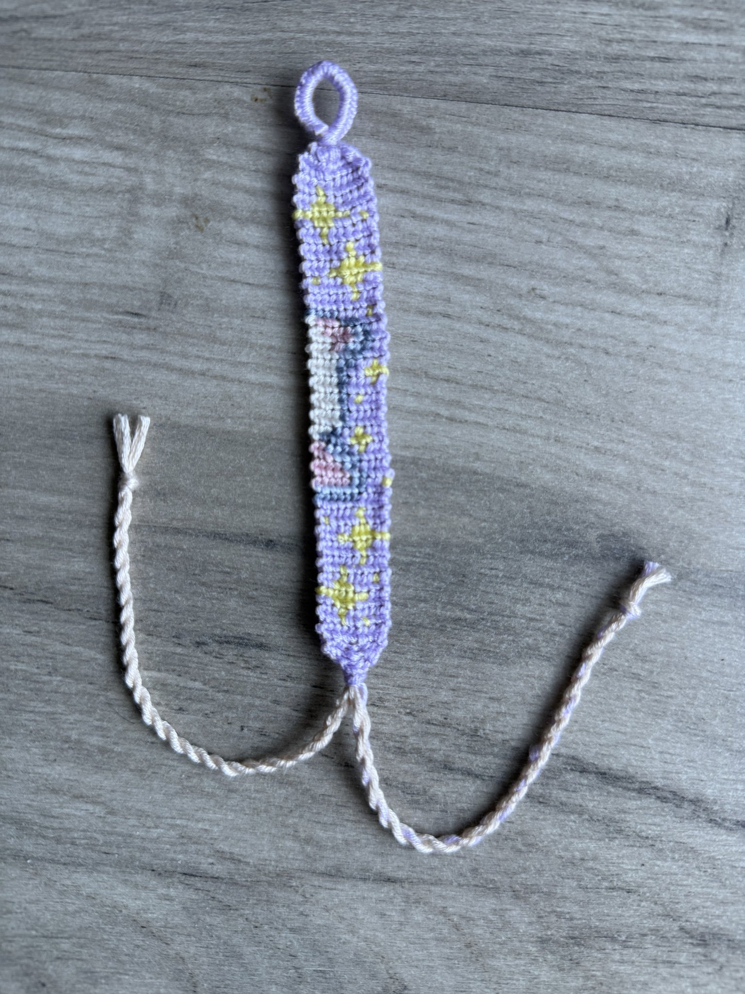 Alpha pattern #38016 | BraceletBook