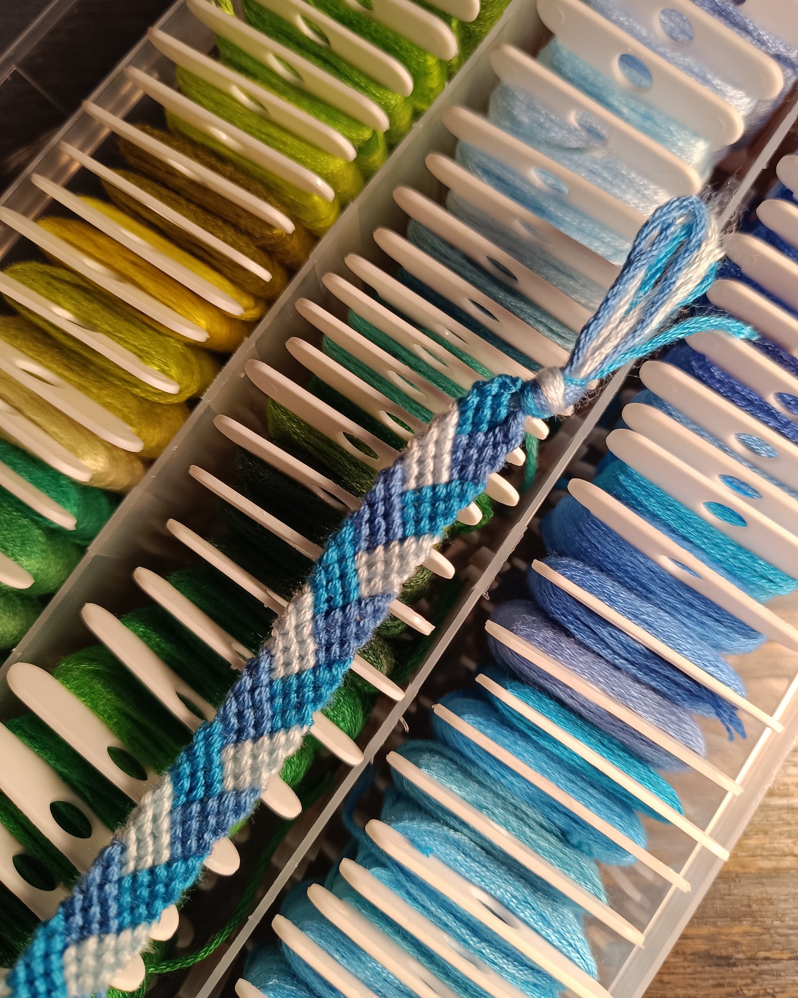 Normal pattern #117 | BraceletBook