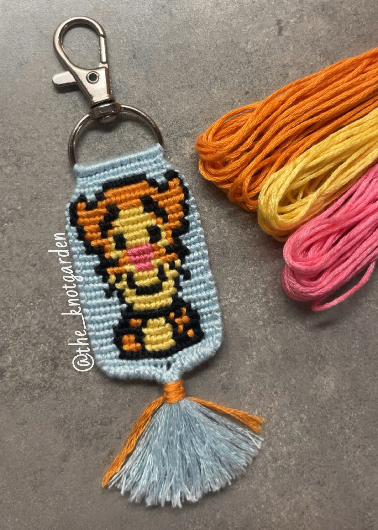 Alpha pattern #80812 | BraceletBook