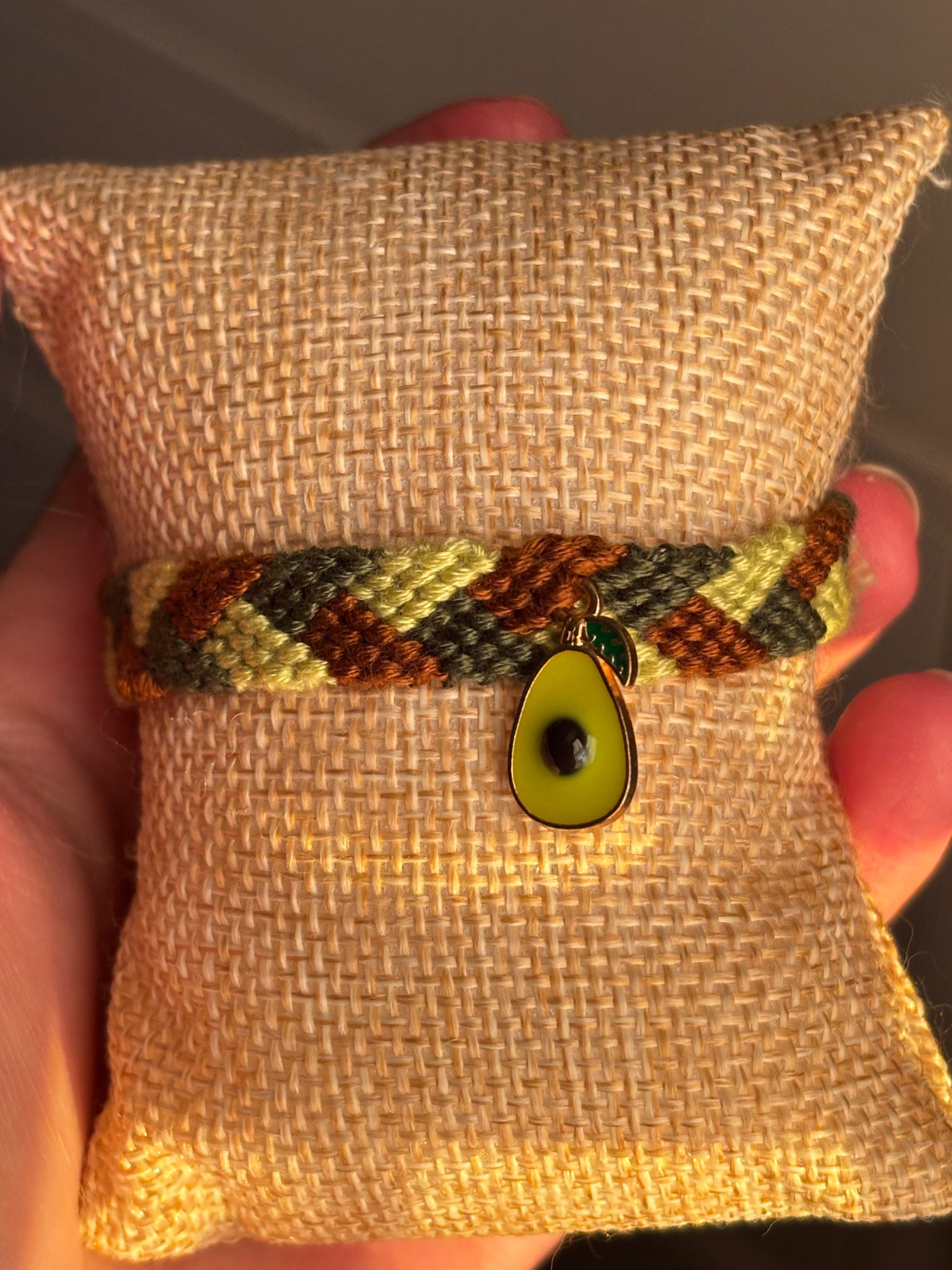 Normal pattern #117 | BraceletBook