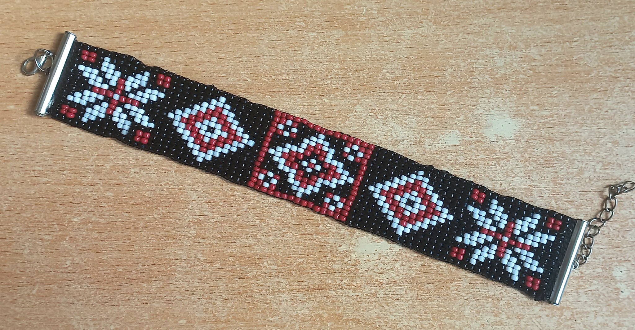 Alpha pattern #127645 | BraceletBook