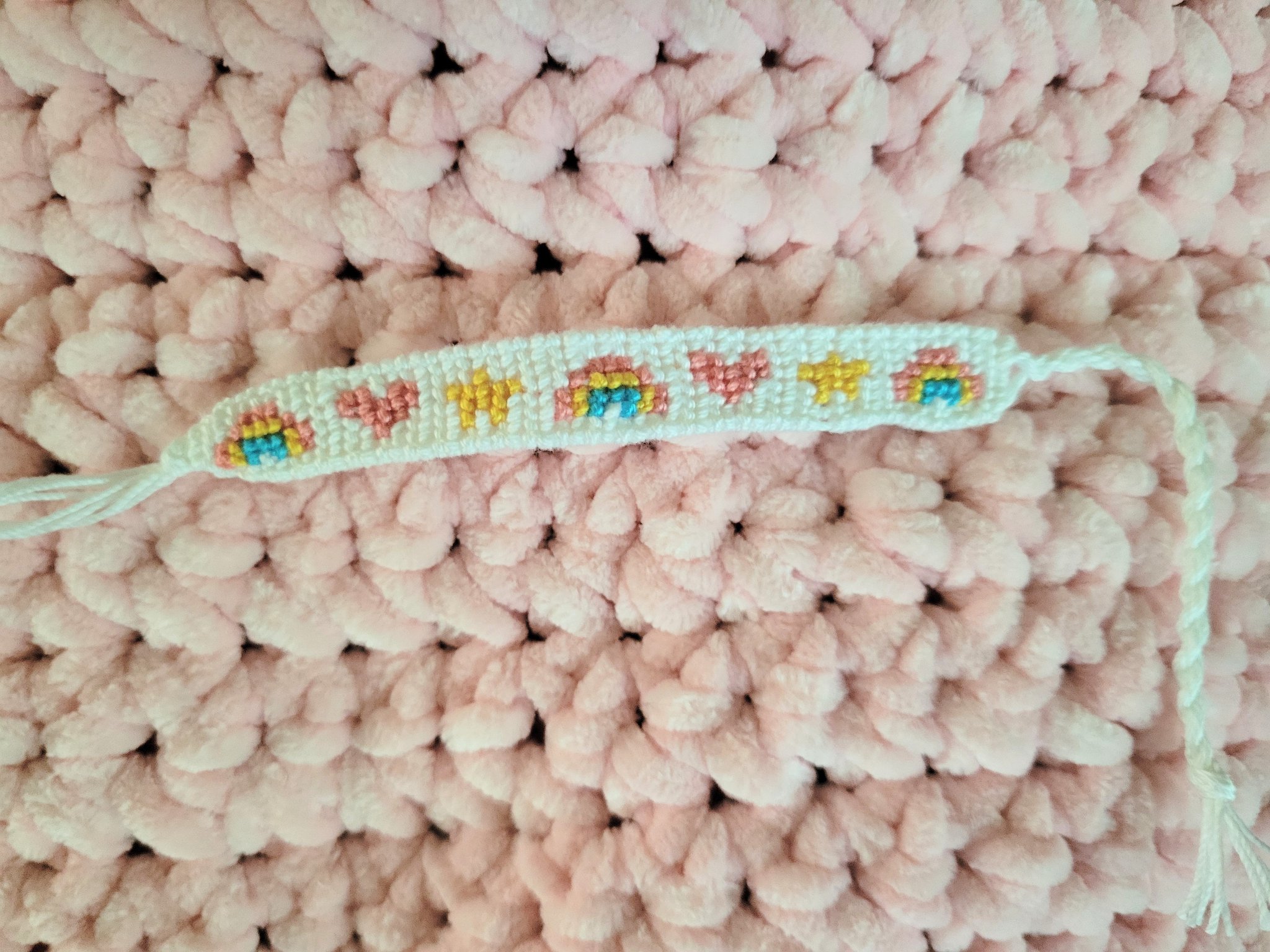 Alpha pattern #48856 | BraceletBook