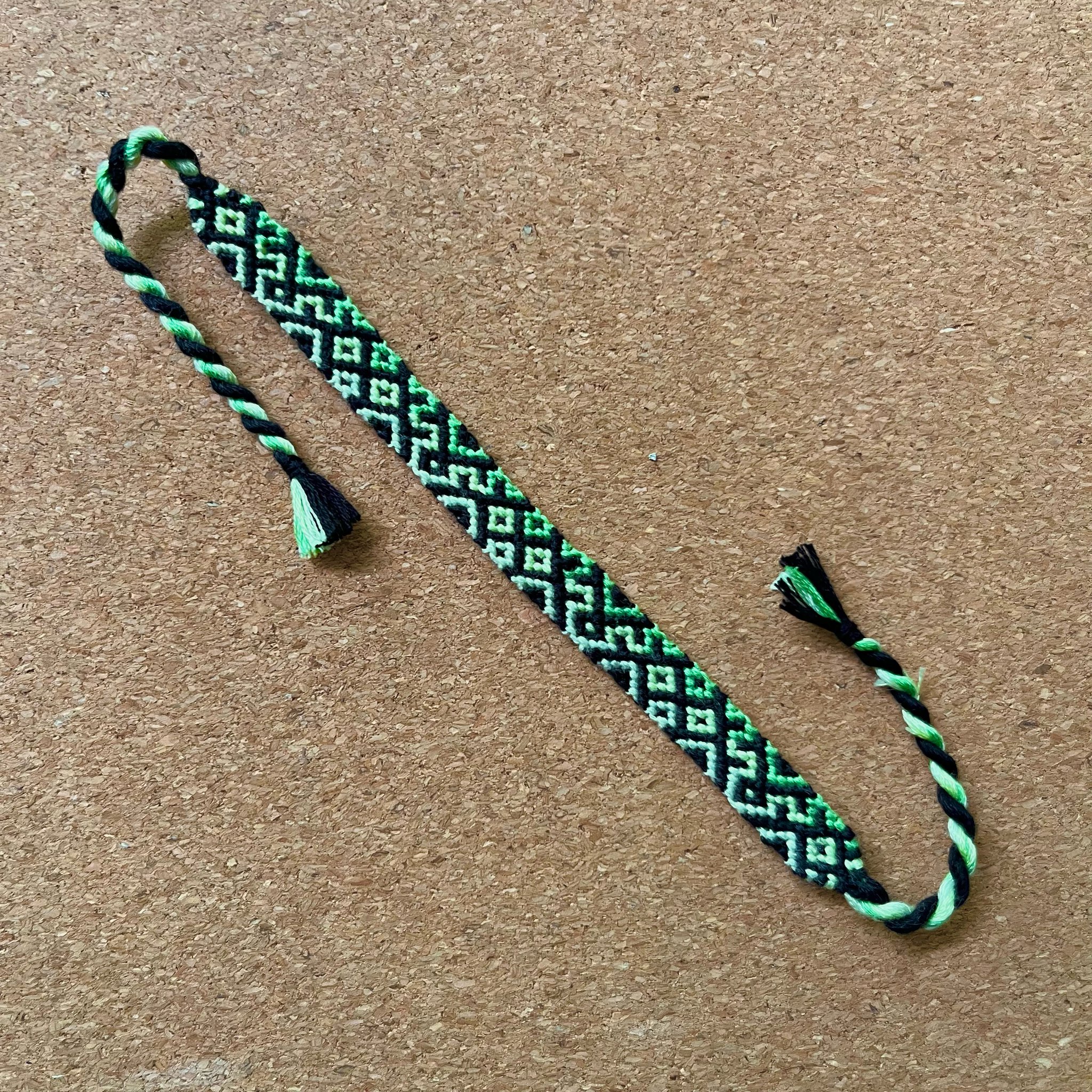 Normal pattern #131549 | BraceletBook