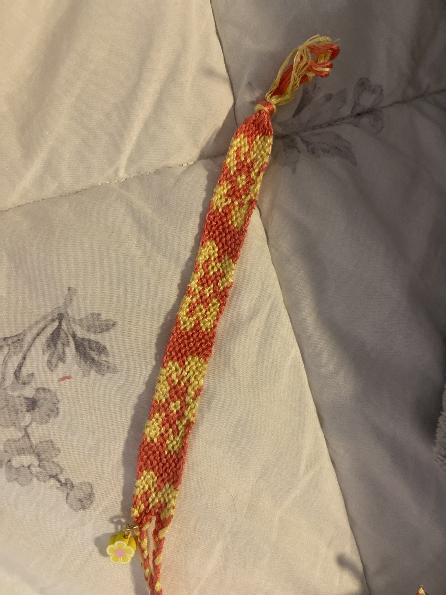 Normal pattern #44337 variation #118512 | BraceletBook