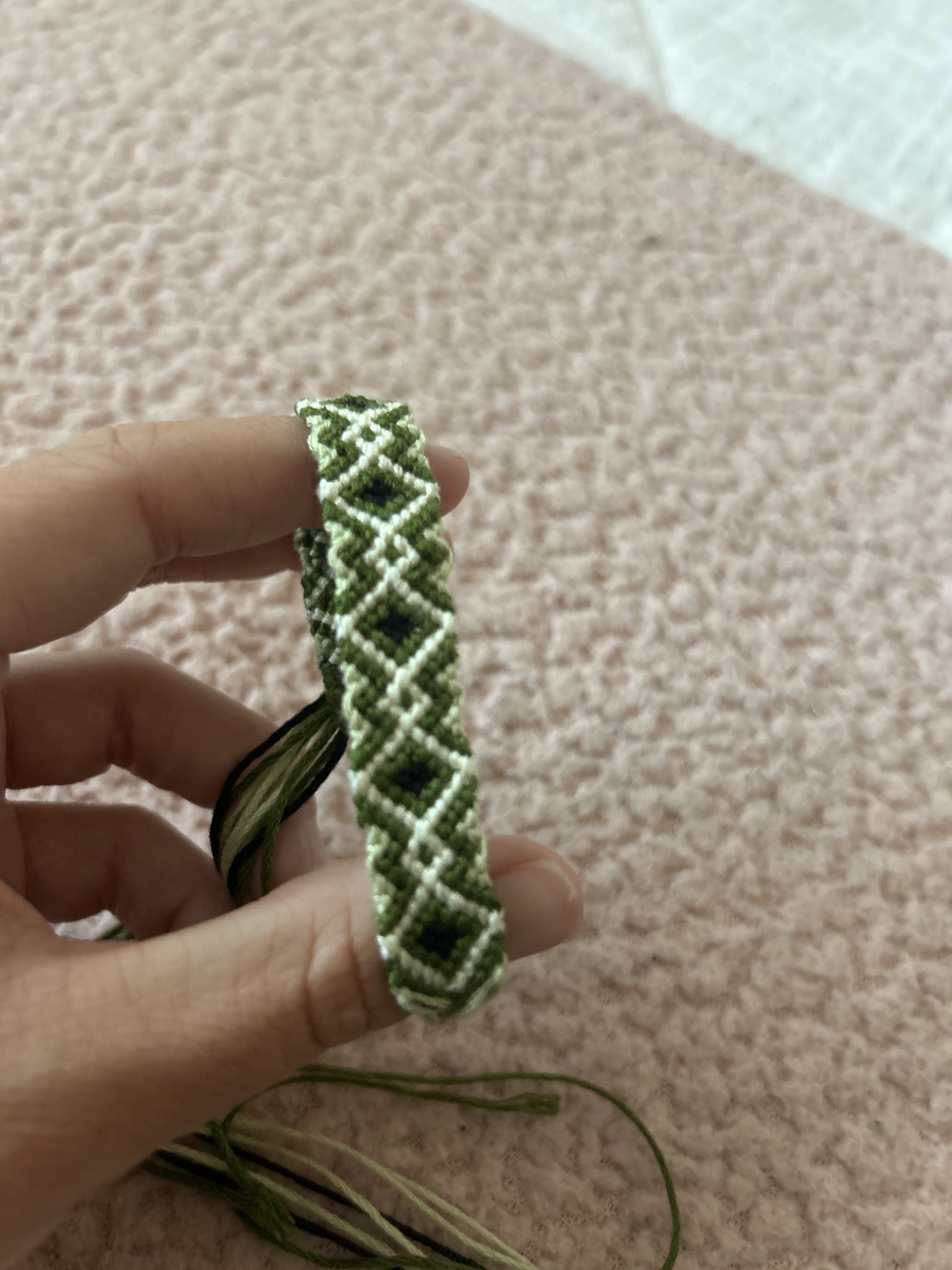 Normal pattern #10023 | BraceletBook