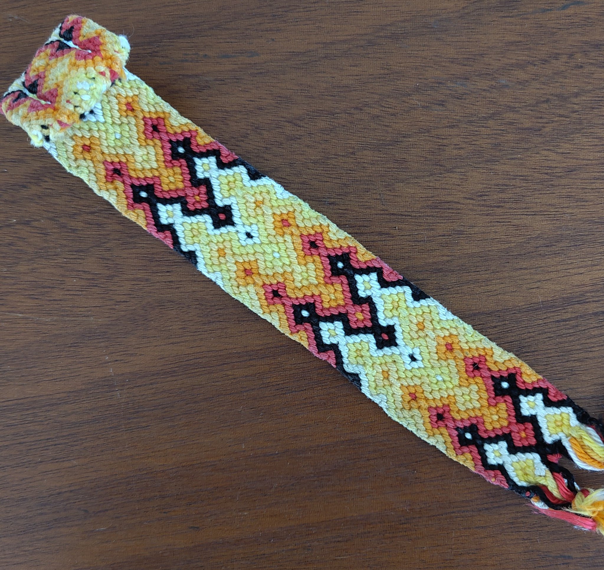 Normal pattern #134 | BraceletBook