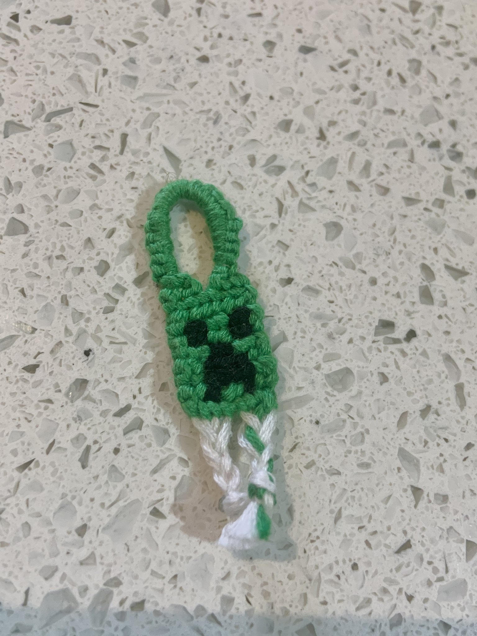 Alpha pattern #45576 | BraceletBook