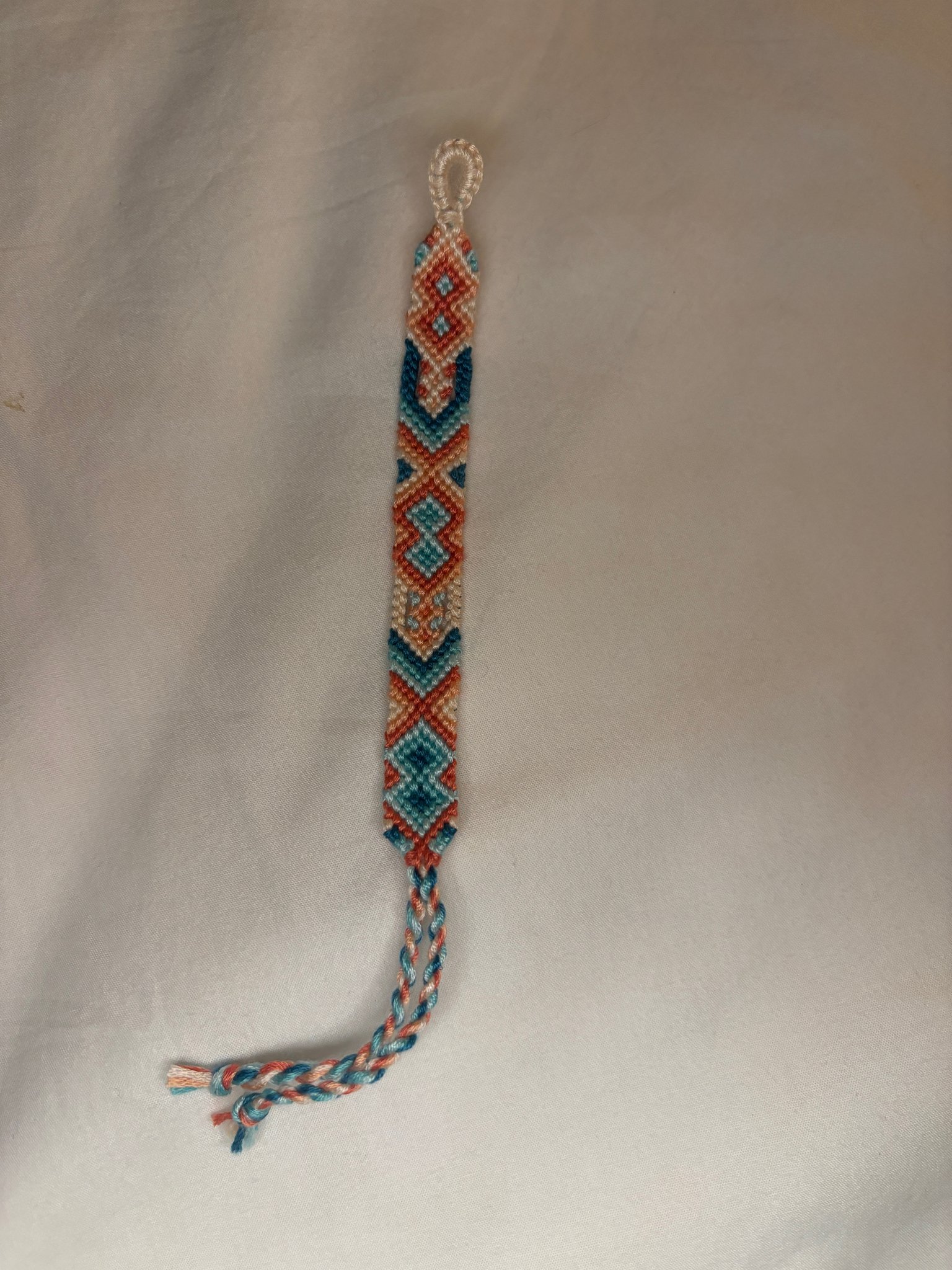 Photos of #28009 page 2 | BraceletBook