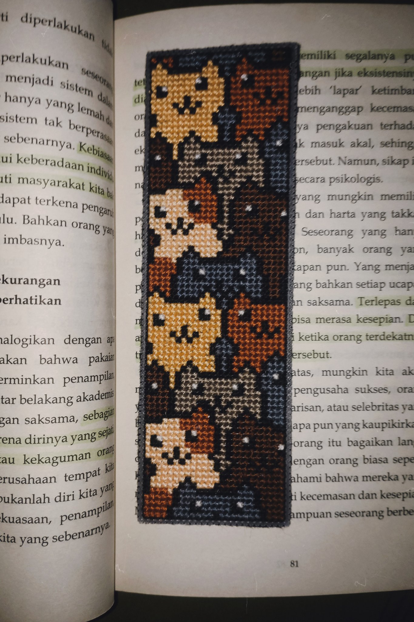 Alpha pattern #157815 | BraceletBook