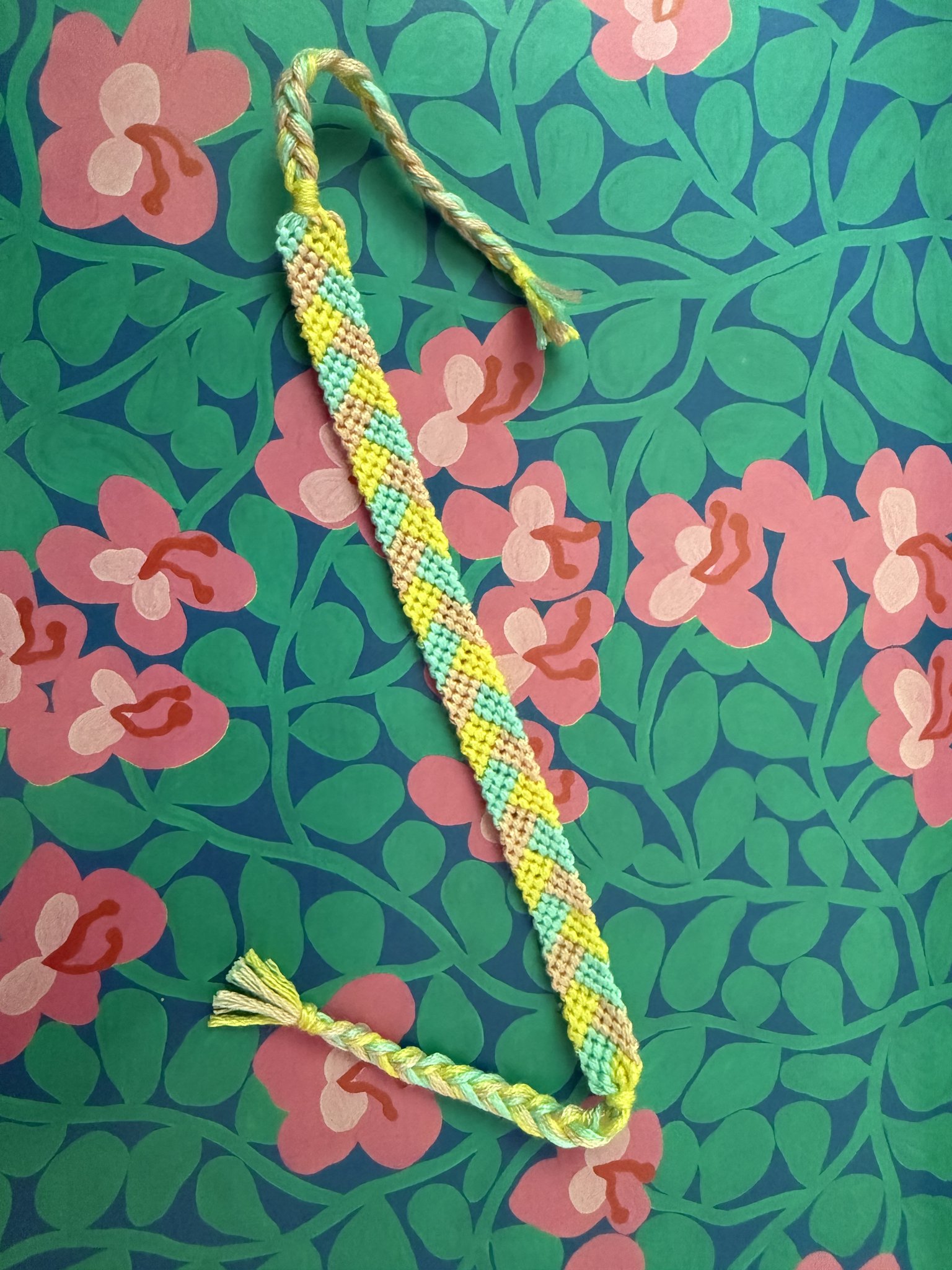Normal pattern #117 | BraceletBook